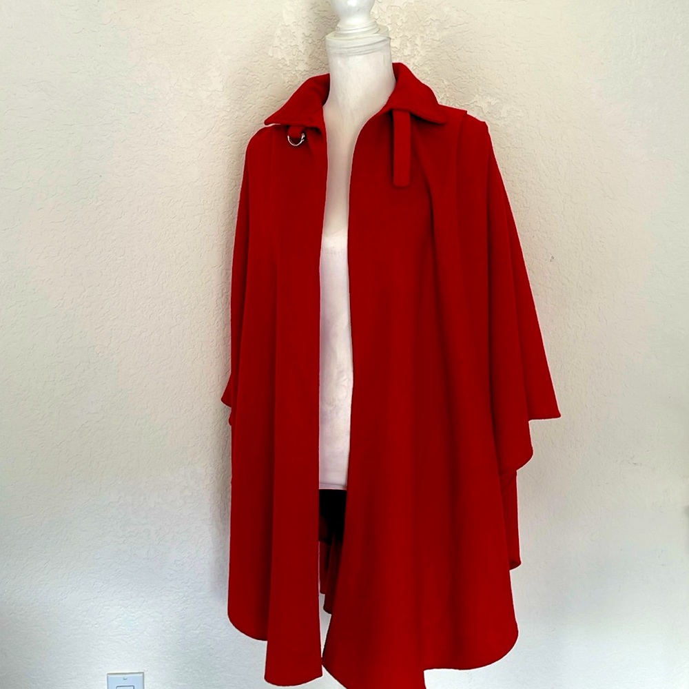 Vintage Red Wool Blend Cape - Gem